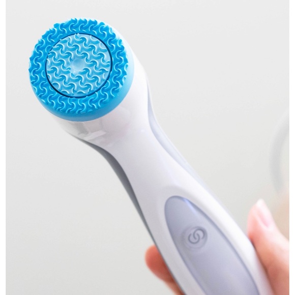 NuSkin | Skincare | Ageloc Lumispa Essential Facial Cleansing Kit ...